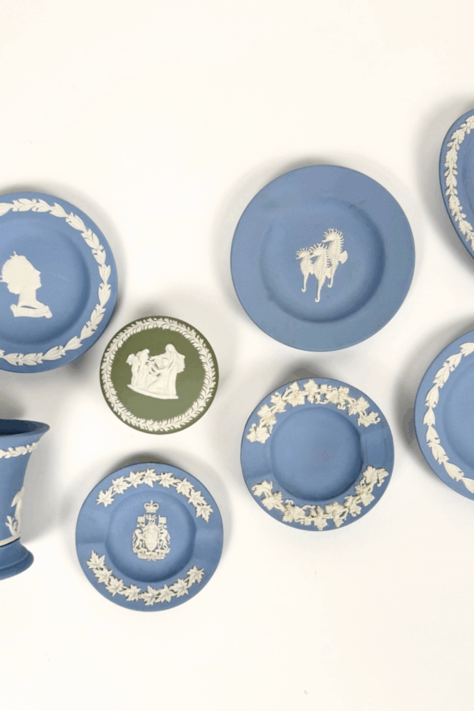 A Collector’s Guide to Wedgwood Jasperware • Old Soul Blog